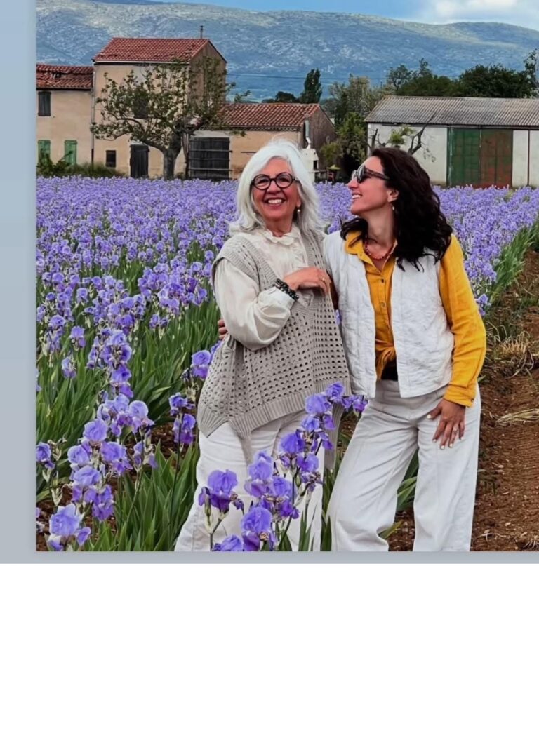 Being with Chelsea - French la Vie