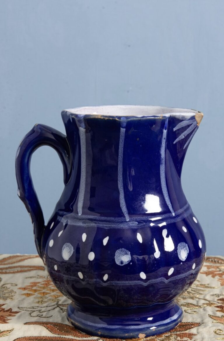 Saint Omer, Blue Pitchers for Hard Cider - French la Vie